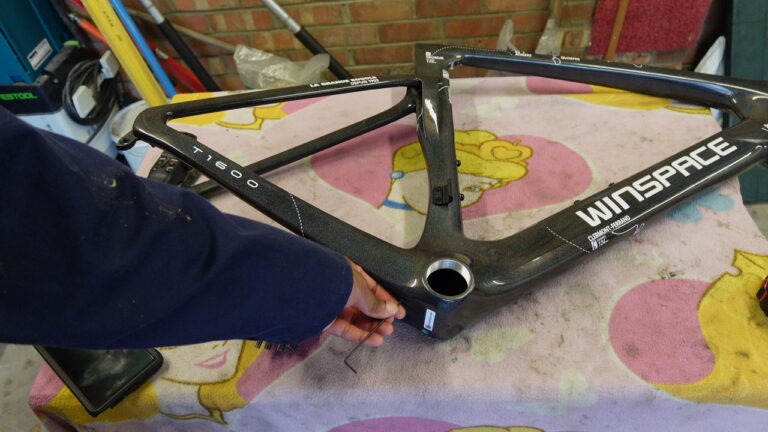 Winspace T1600 - First Look and Mechanical Teardown - Hambini Engineering